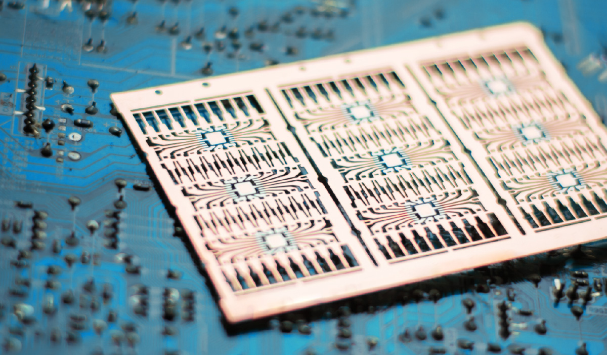 Choosing the Right Manufacturing Partner for Semiconductor Components